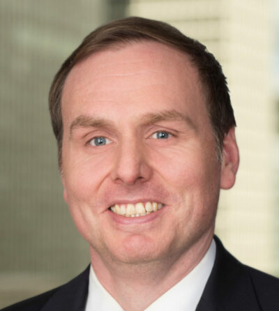 Neil Brown, Autore a Startmag