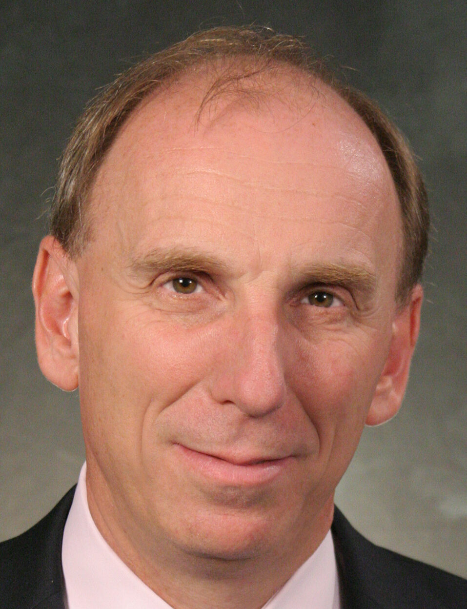 Gerwin Bell, Autore a Startmag