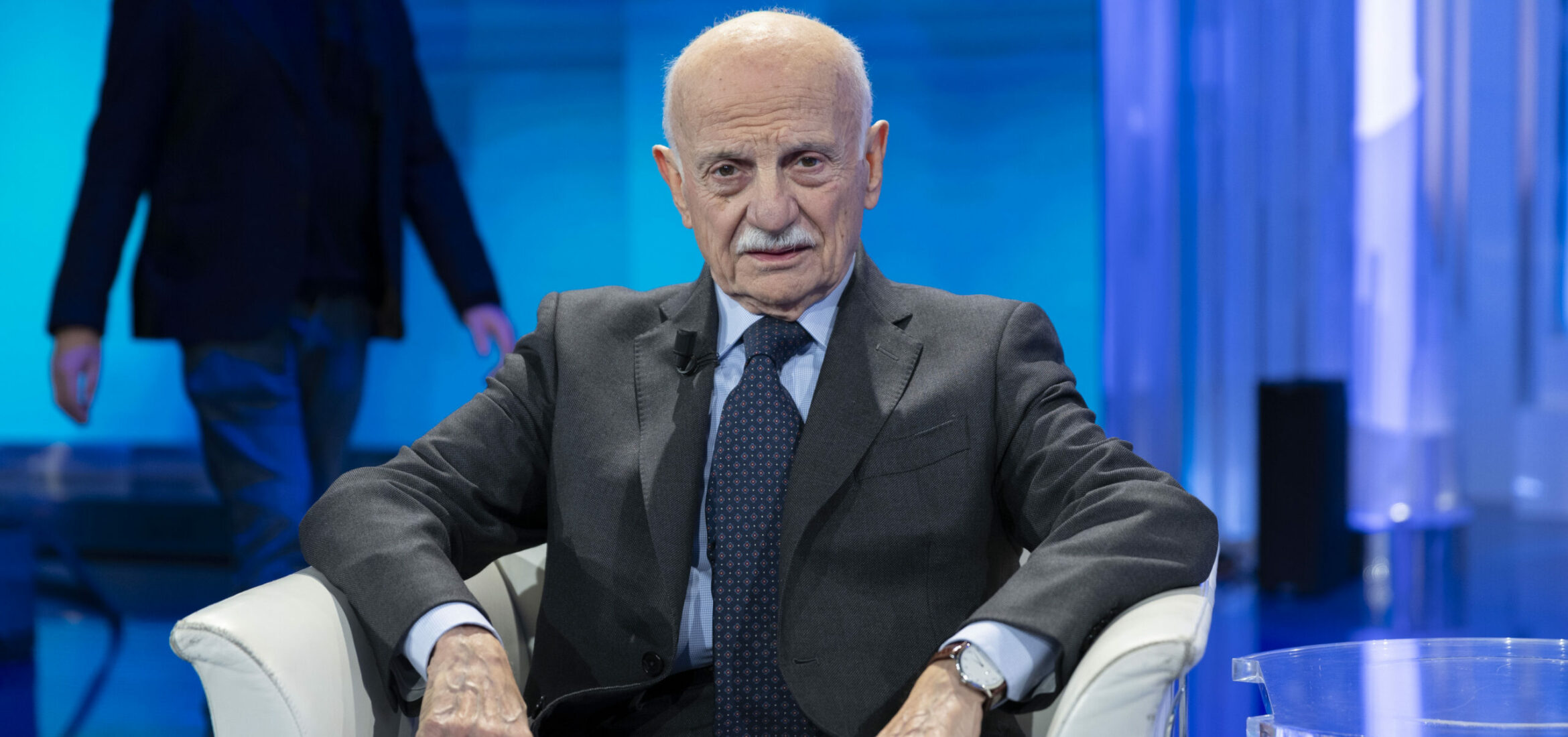 Perché l'Arma dei Carabinieri difende Mario Mori - Startmag