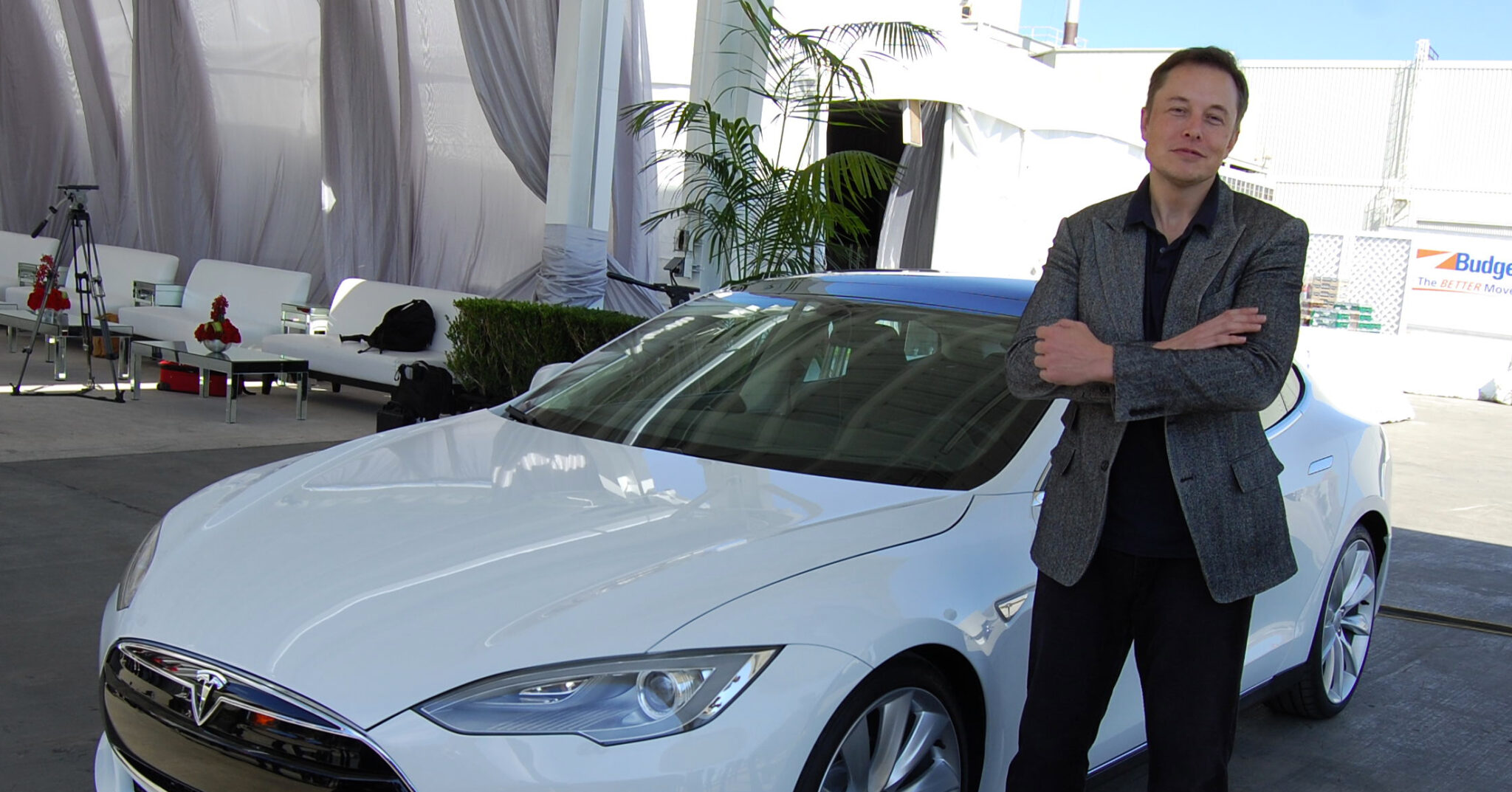 Chi sfida Elon Musk con i neuroni artificiali? - Startmag